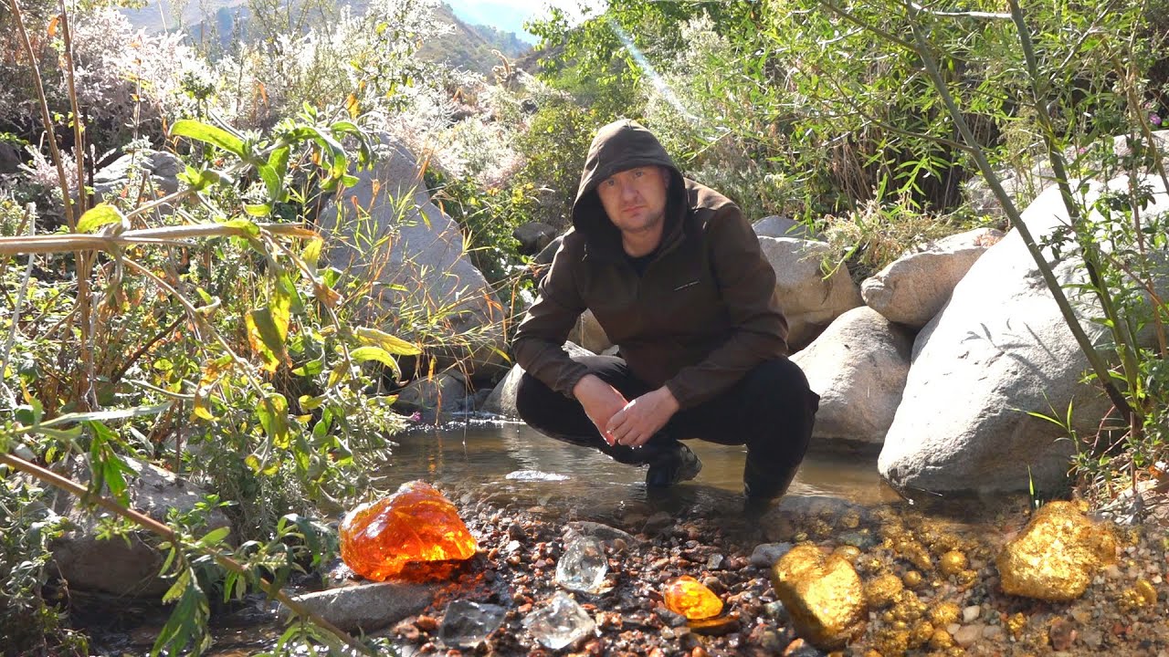 Amber and Diamonds | Discovered kilograms of alluvial gold! - YouTube