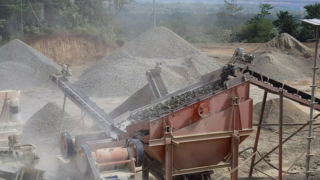 Stone crusher /Mesin pemecah batu PE 600x900, 250x1200, plfc 1250 wa ...