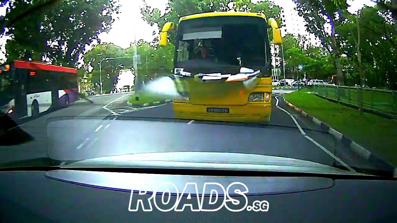 Bus windscreen dislodges - YouTube