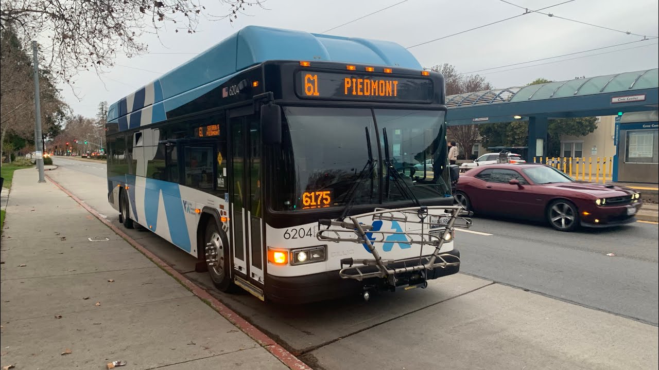 Frequent Luxury! VTA 6204 on Route 61 - 2016 Gillig Low Floor HEV 40 ...