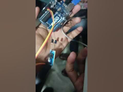 Aurdino l LFR Robot - YouTube