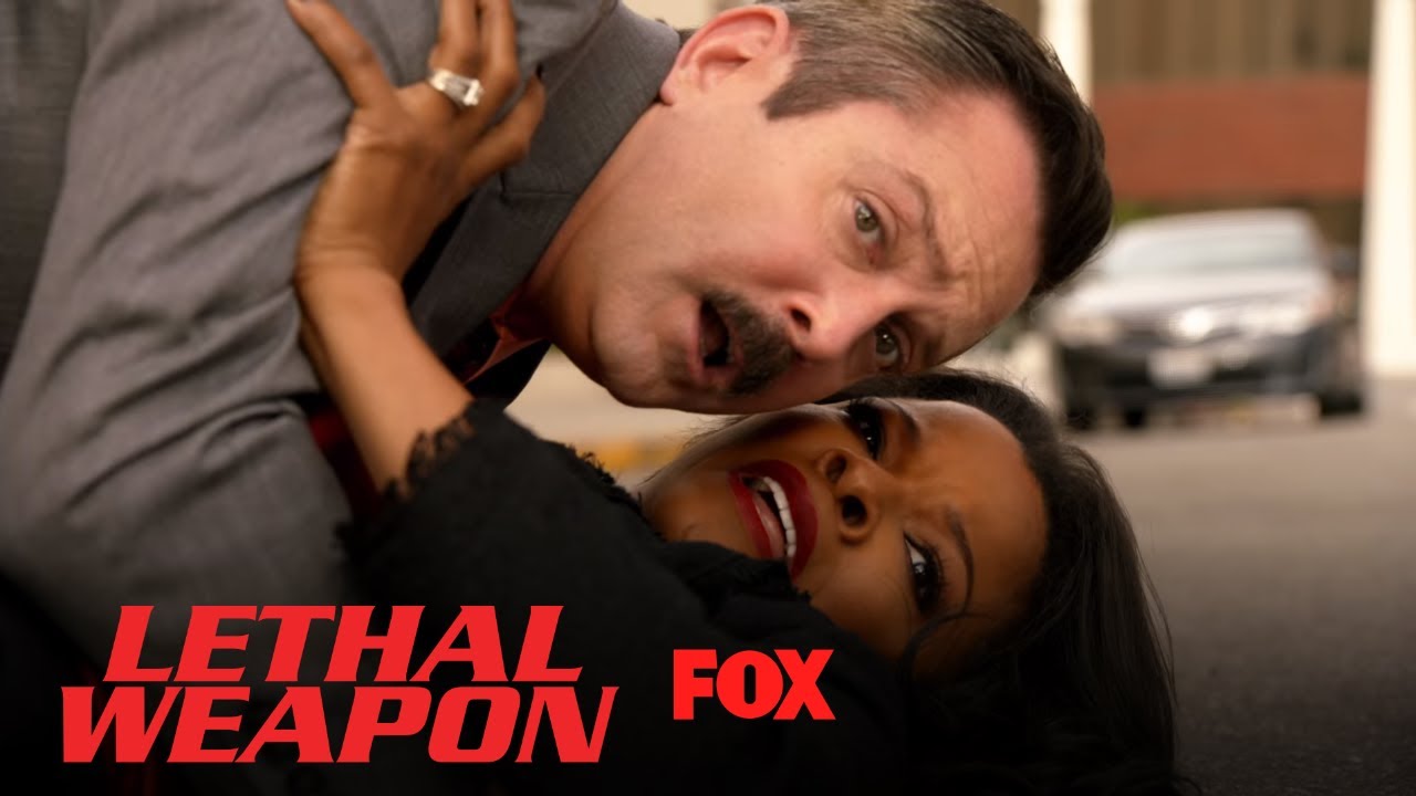 Leo Getz...Heroic | Season 2 | LETHAL WEAPON - YouTube