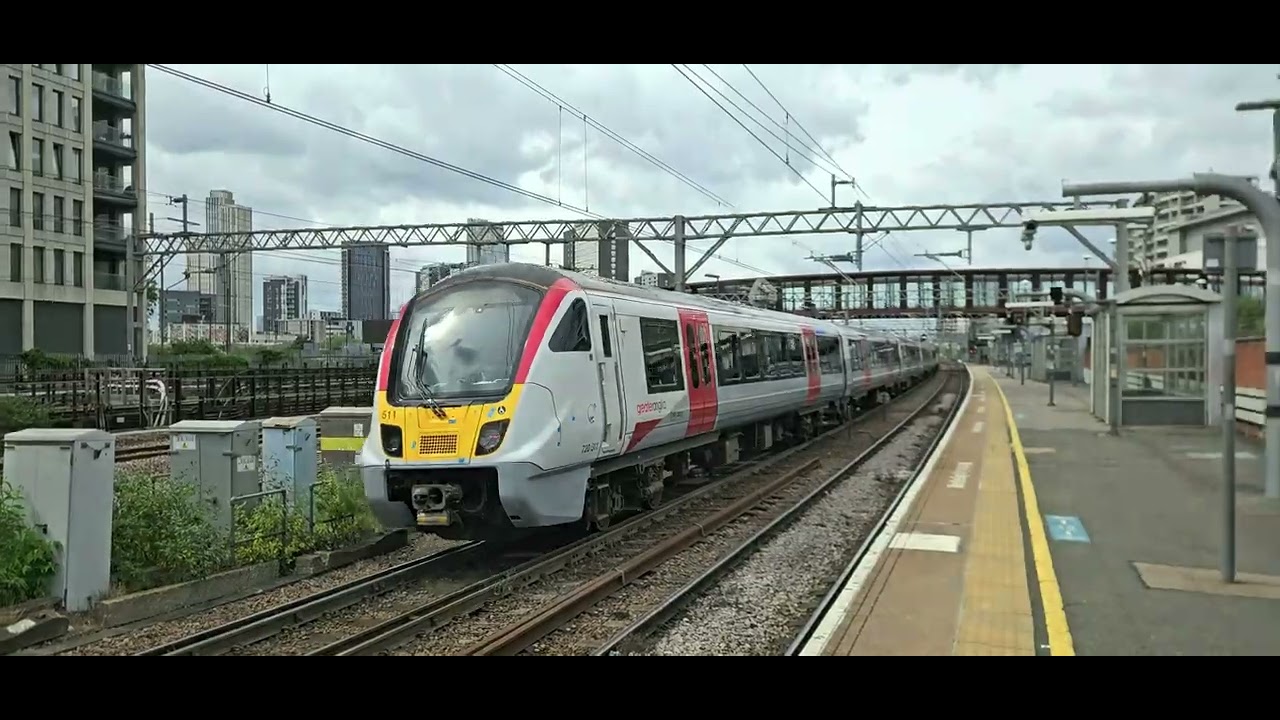 69008 hauls 720511 from ilford to worksop through stratford 13.06.2024 ...