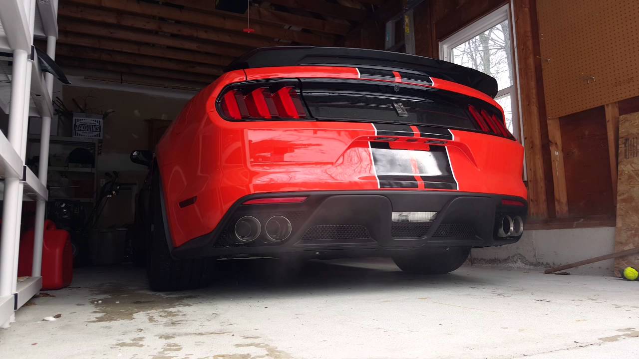 2016 Ford Shelby GT350 - Fun With Exhaust Modes - YouTube