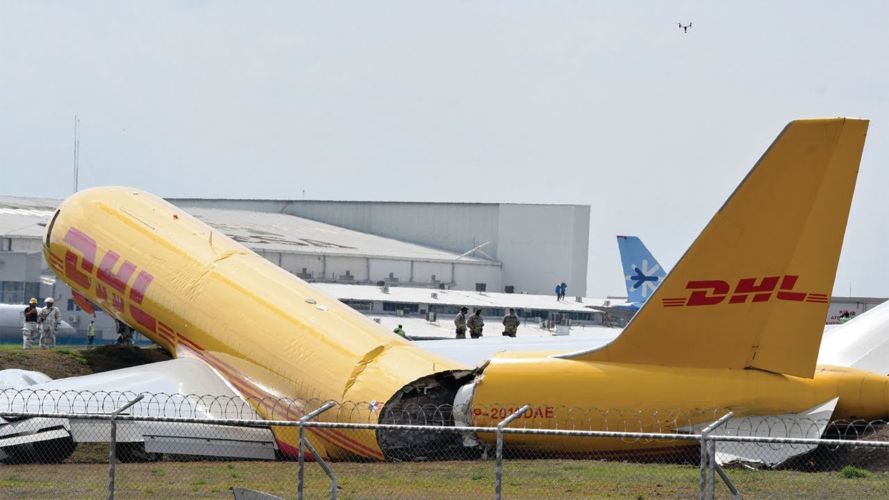 Top 10 Emergency Plane Landing & Take-Off Fails - PLANE Crash ...