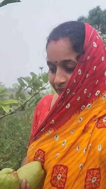 Sundri Chulbuli and monalisa enjoying the taste of fruit amrut. - YouTube