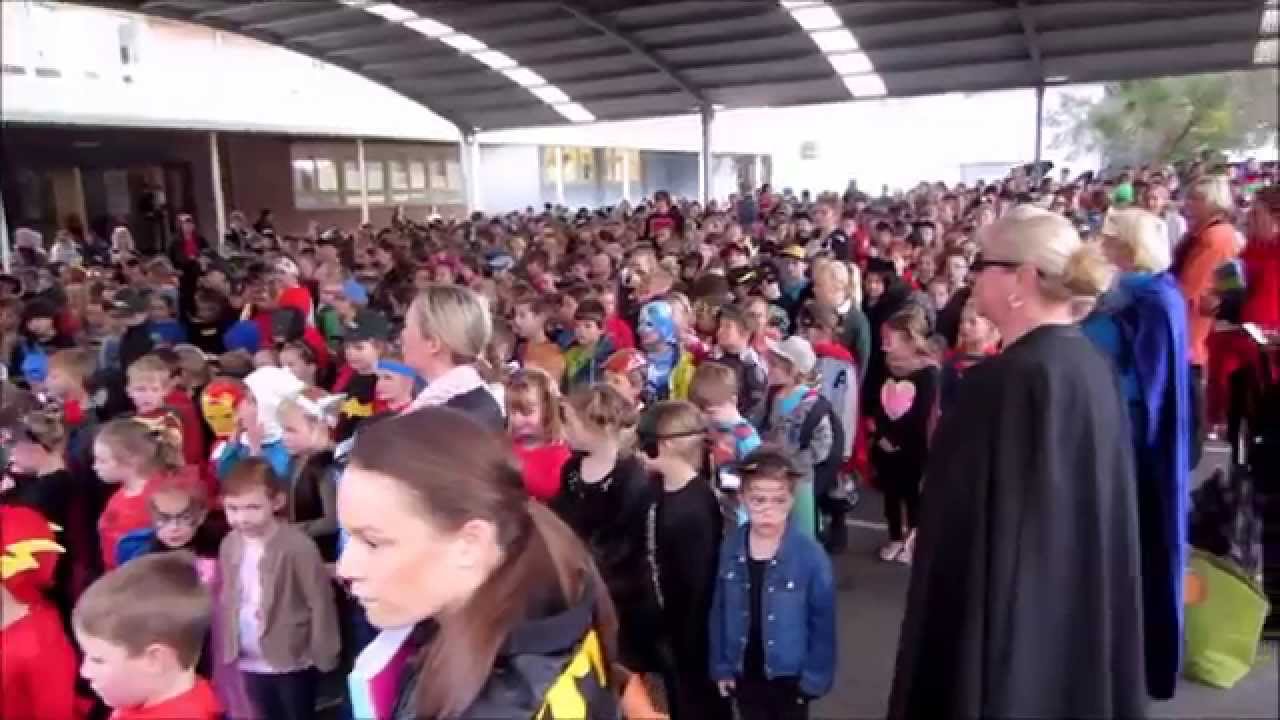 Super Hero Week Gymea Bay Public School 2014 - YouTube
