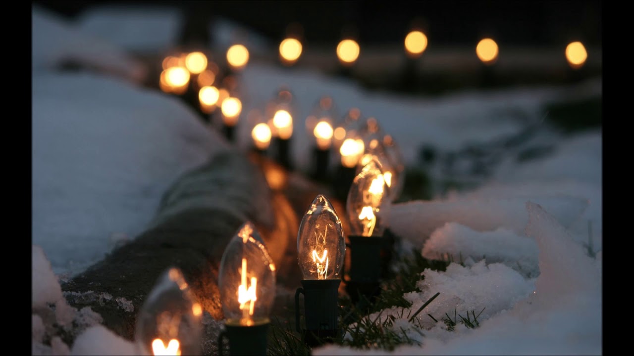 LES AVIONS Noêl Tombe la neige - YouTube