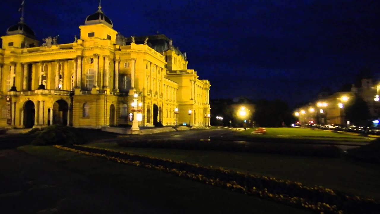 Nikon Coolpix AW130 night video sample