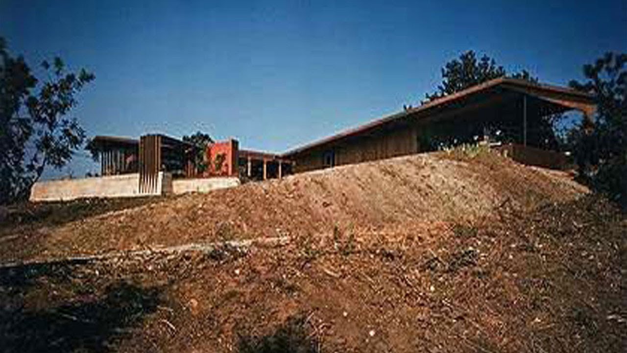 Mauer House by John Lautner, complete overview and walkthrough - YouTube