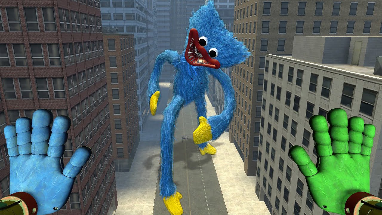 HUGE HUGGY WUGGY IS HUNTING ME TO KILL IN BIG CITY in Garry’s Mod ...
