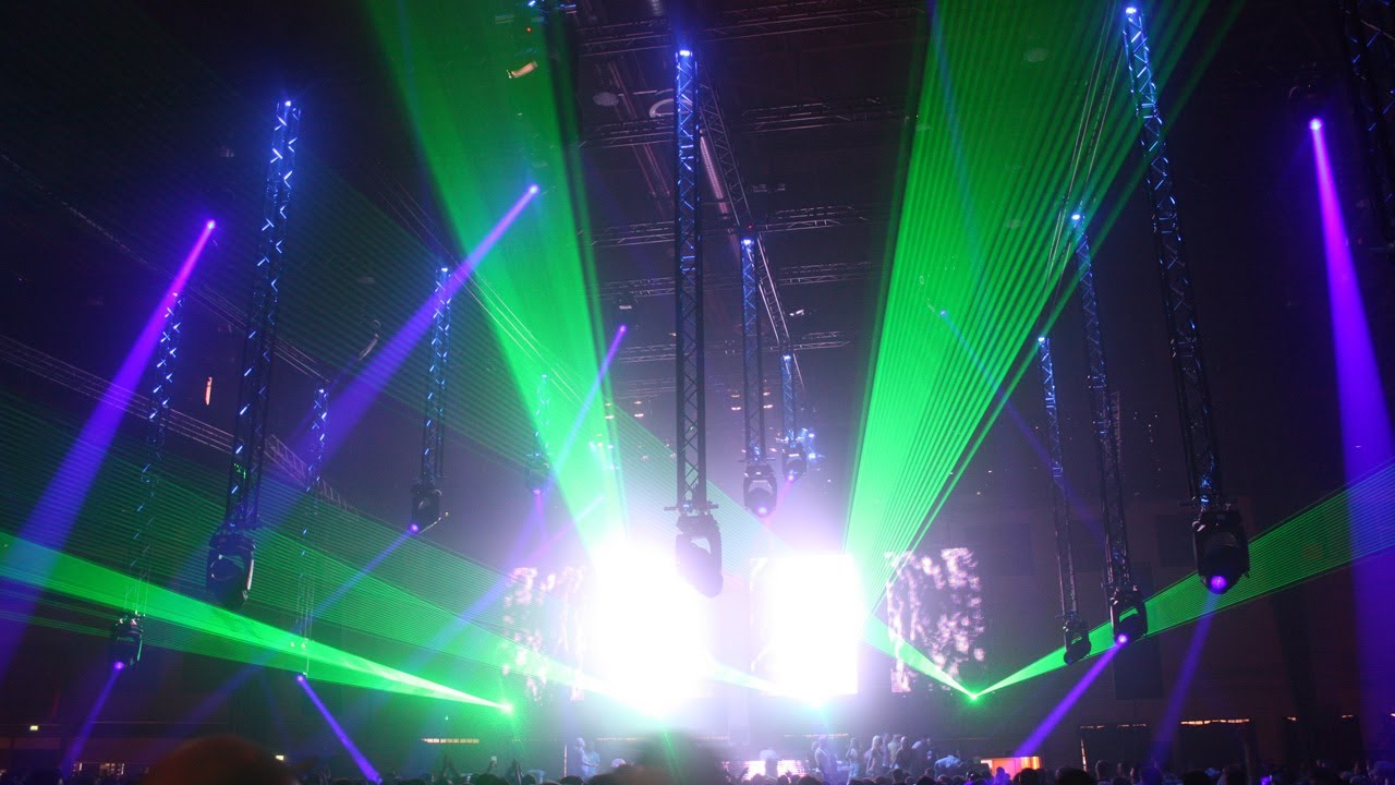 A&P BERLIN SUMMER RAVE 2013 - 25. Mai 2013 - FLUGHAFEN TEMPELHOF BERLIN ...