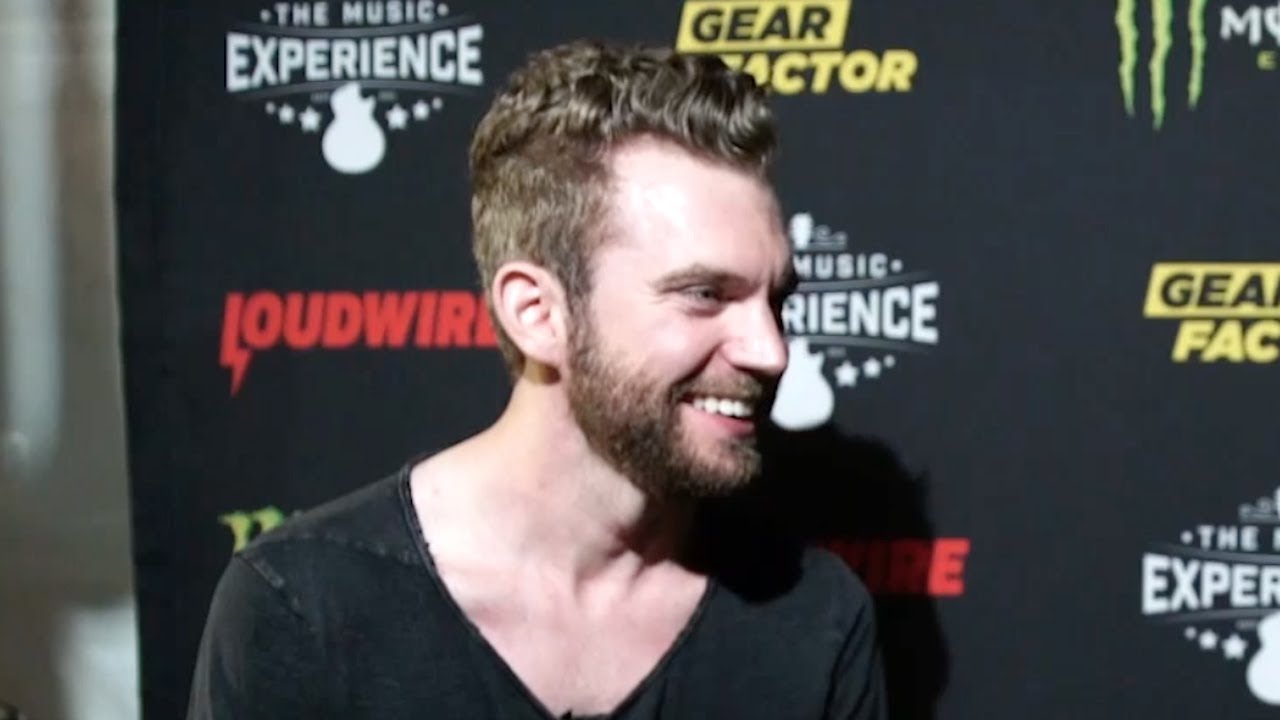 Skillet's Seth Morrison Reveals His Obsession With Golf - YouTube