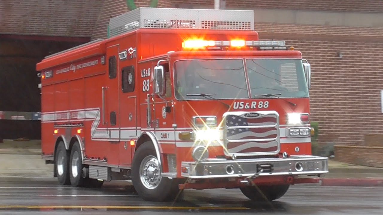 LAFD USAR 88 & USAR Utility 288 Responding 1/2/2026 - YouTube