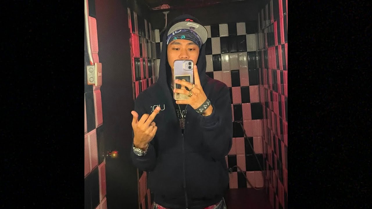 MADMAN STAN - UNRELEASED - YouTube