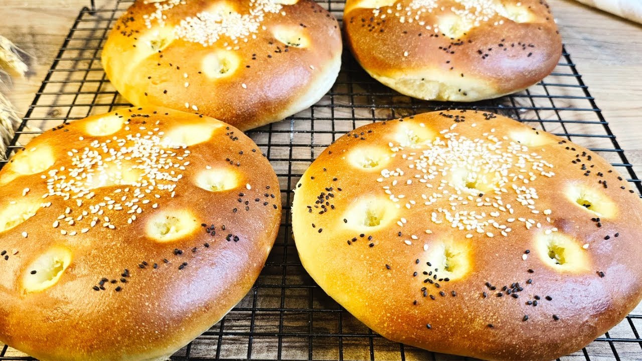 The Viral Bread That Took Over the World :: Fast, Easy, Delicious :: Be ...