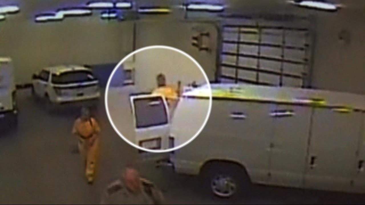 Footage revealed of chilling deadly inmate escape in Iowa - YouTube