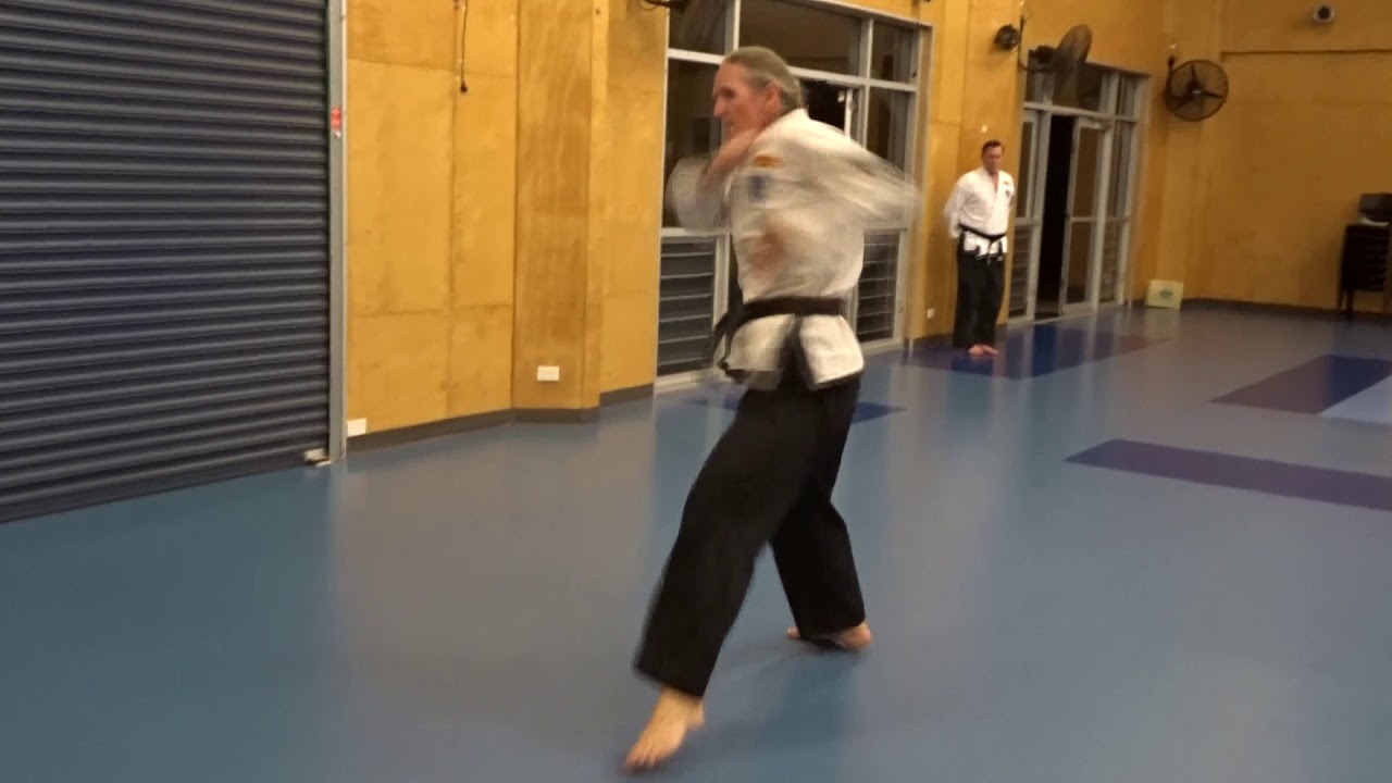 2nd Dan pattern, Choong Jang, SI Mark Cocquio - YouTube