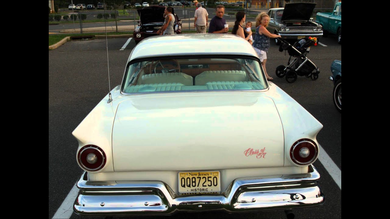 Cars with fins - YouTube