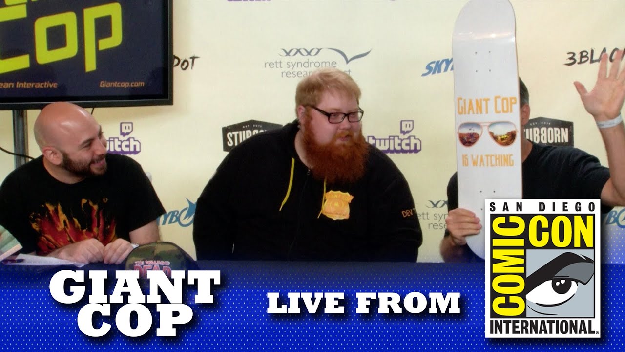 GIANT COP - VR GAME | SAN DIEGO COMIC CON 2016 LIVE SHOW! - YouTube