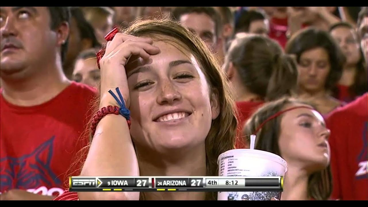 The Stop Girl in HD, Looping for 27 Minutes - YouTube