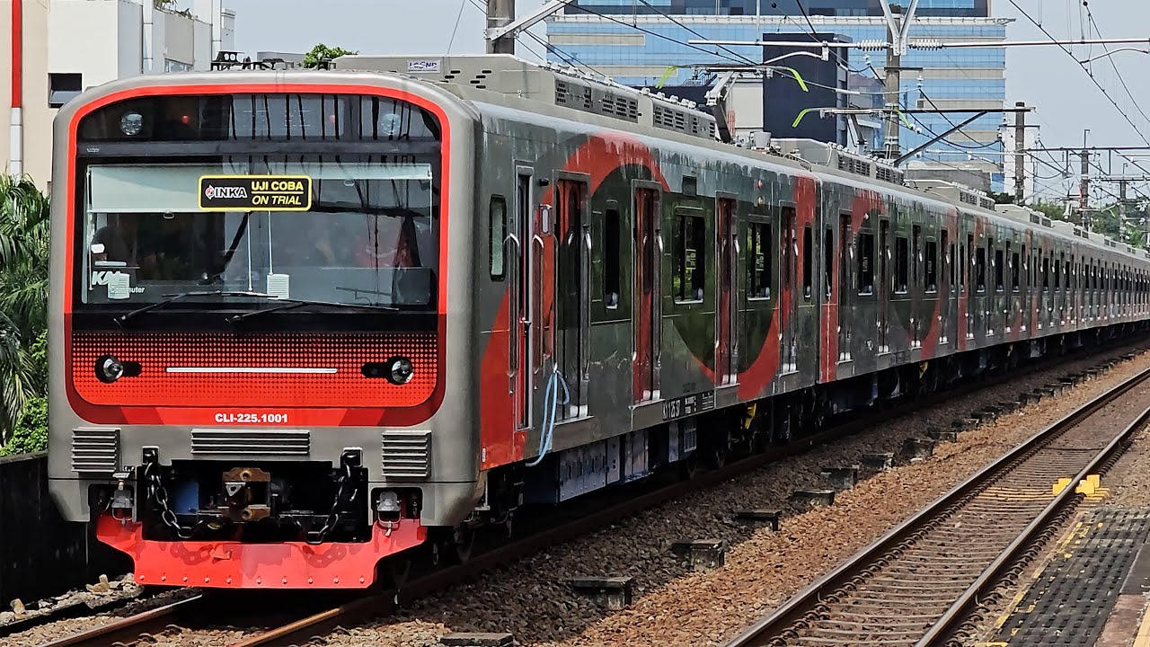 [4K] Stasiun Cikini: Kompilasi KRL CLI-225/iE305, JR 205 | KRL Commuter ...
