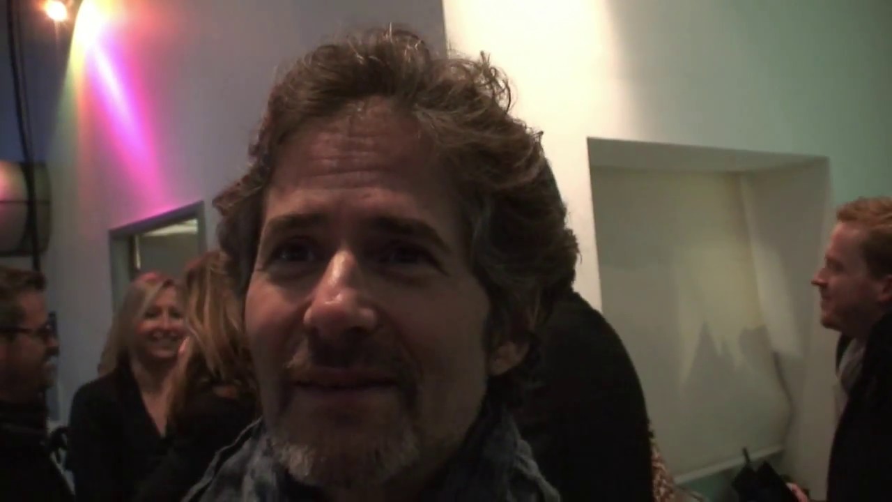 Avatar World Premiere 2009 Interviews - James Cameron - YouTube