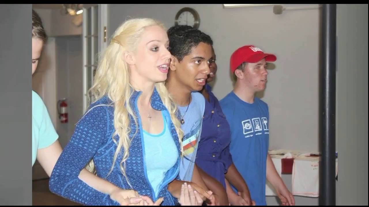 Amazing Suncoast Woman - Sarah Haworth - YouTube