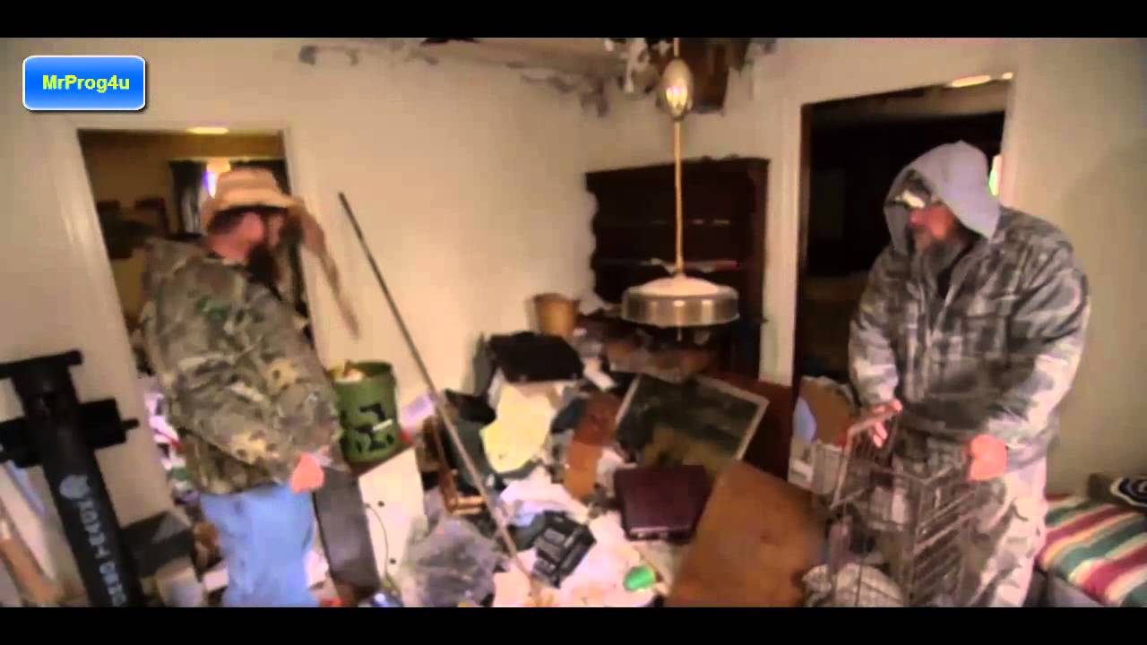 How to hunt animals without weapons - YouTube