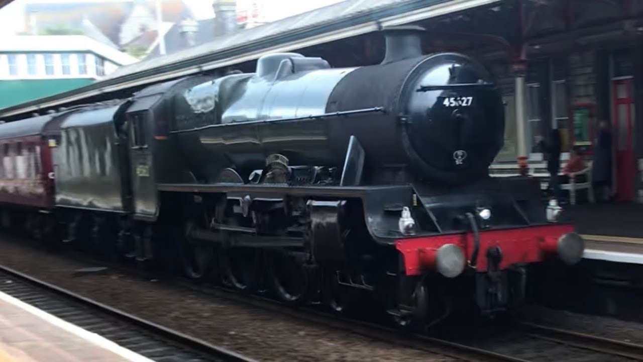 LMS Jubilee Class 45562 “Sierra Leone” speeding through Teignmouth ...