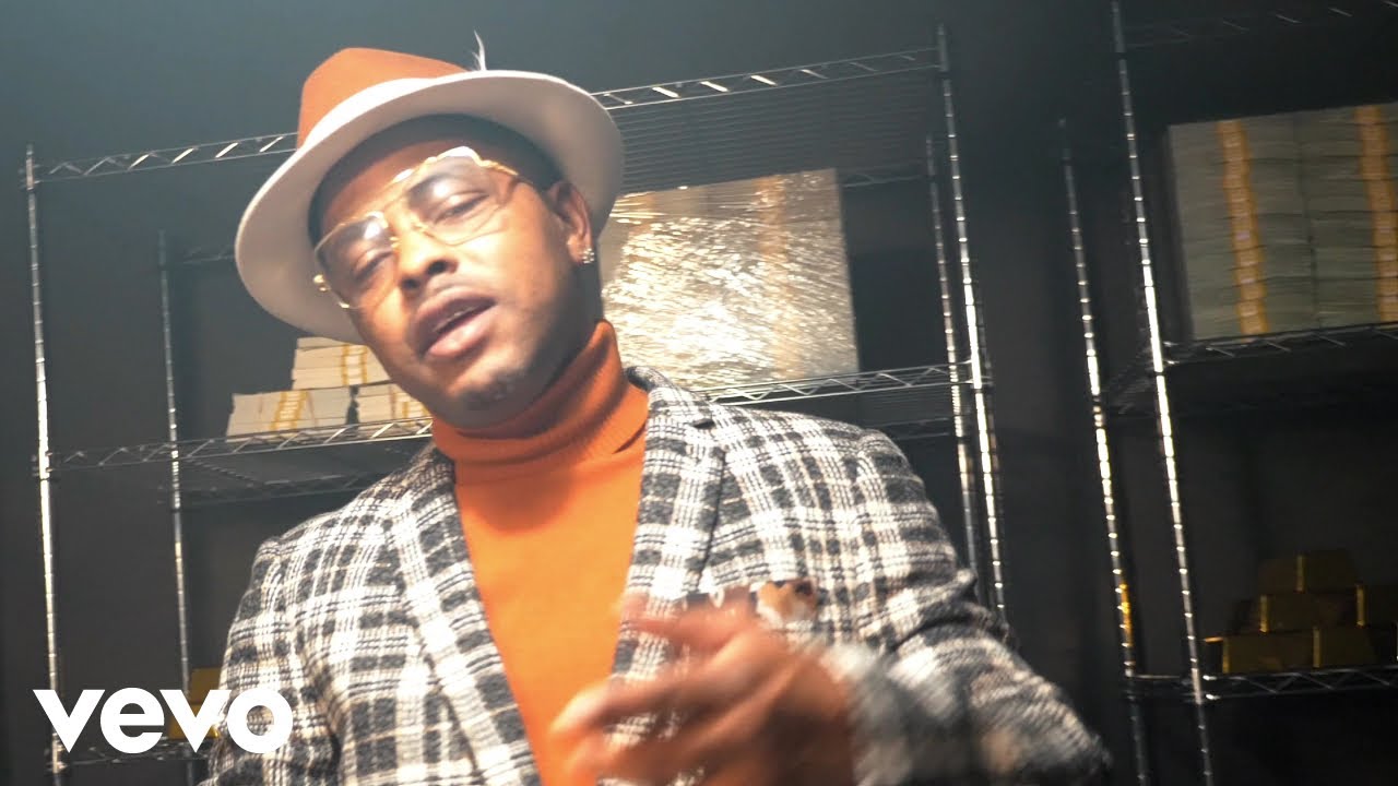 SMG JB - 2 Ya Head ft. Yungstar - YouTube