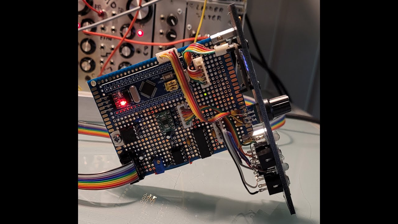 quadro, a 4 channel quadrature LFO powered by a stm32 bluepill ...