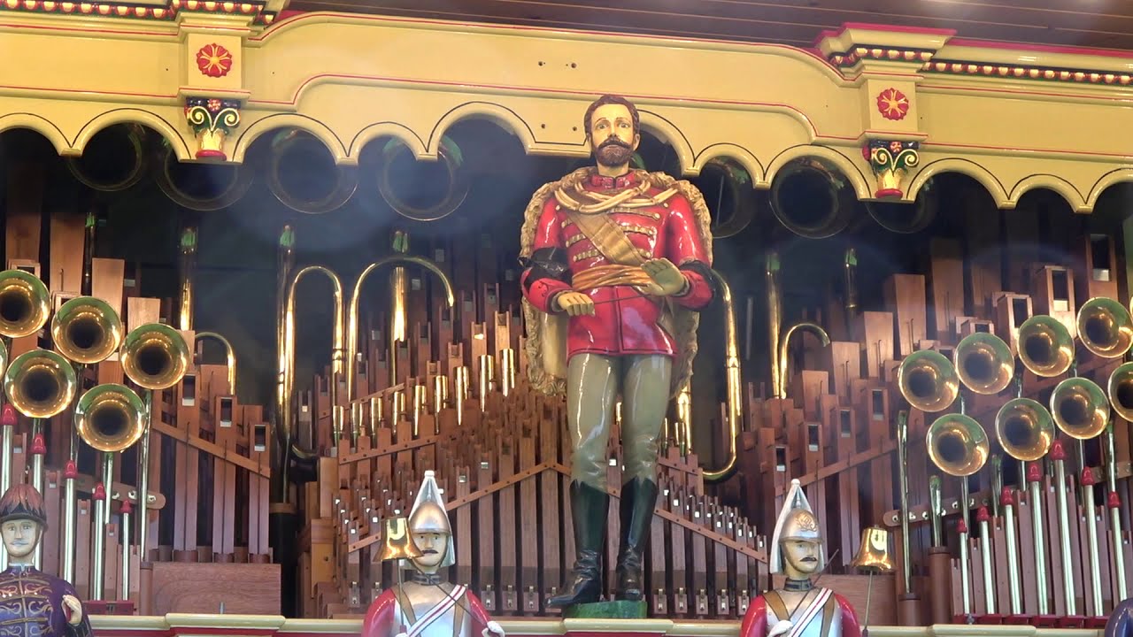 "Phantom of the Opera" 98 key LIMONAIRE FAIRGROUND ORGAN - YouTube