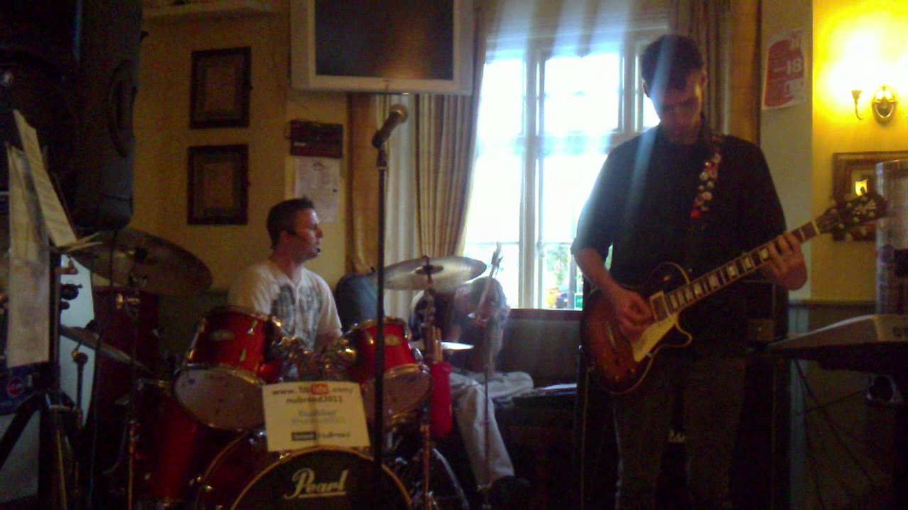 Nubreed,Newbury band,25th june 2011at the Cock Inn,Dream Reality. - YouTube
