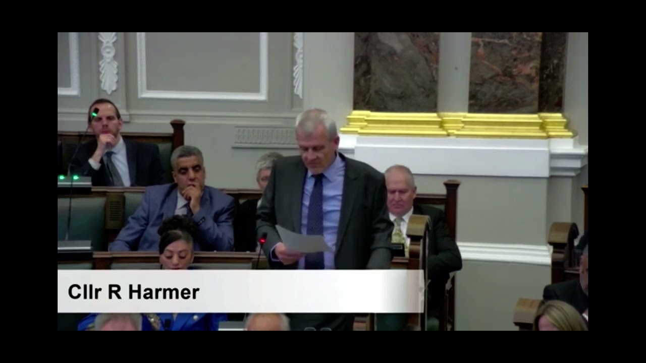 Cllr Roger Harmer moves the Liberal Democrat motion on road safety ...