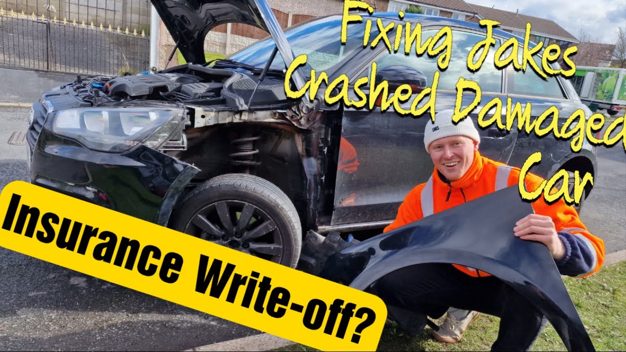 FIXING MY MATES CRASHED DAMAGED CAR - YouTube