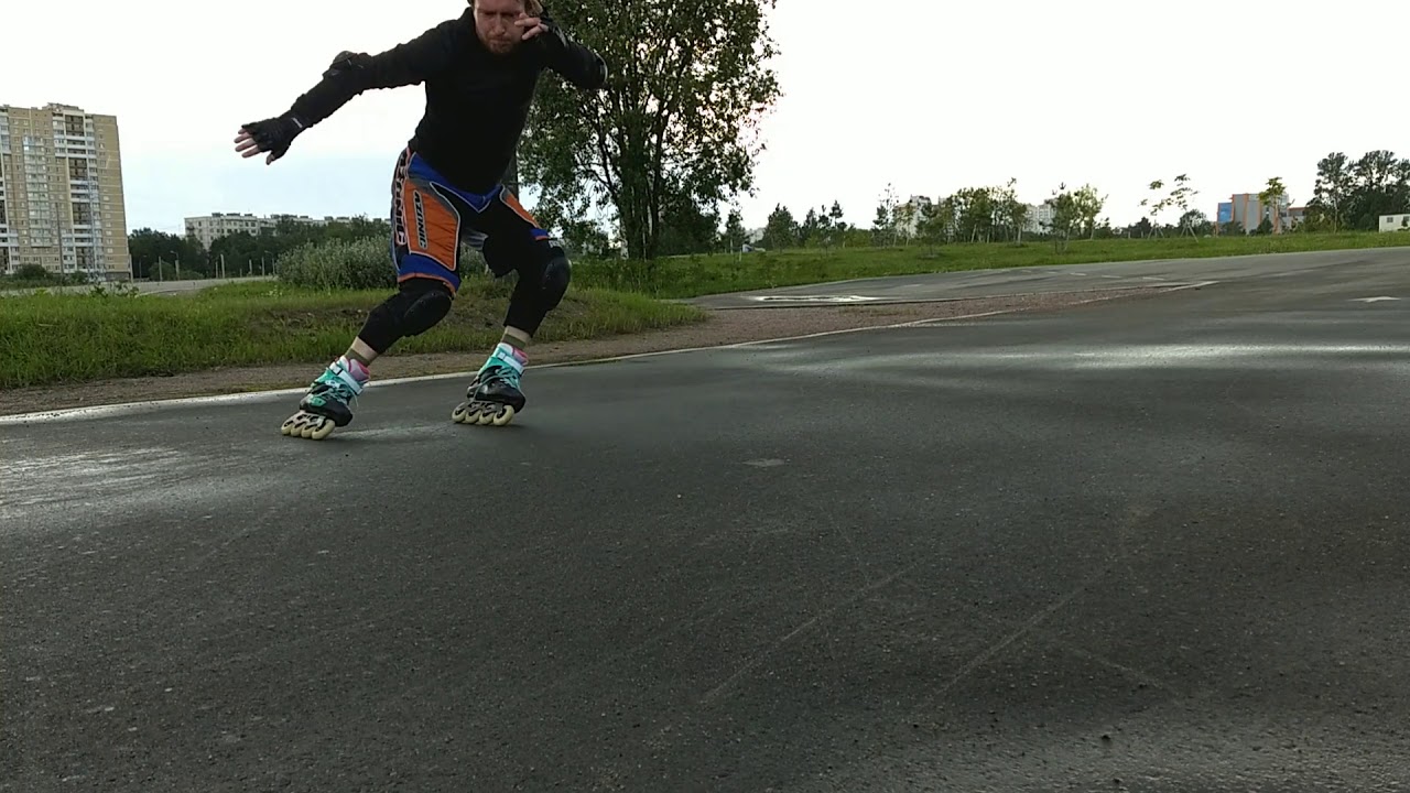 Parallel slide training on wet asphalt - YouTube
