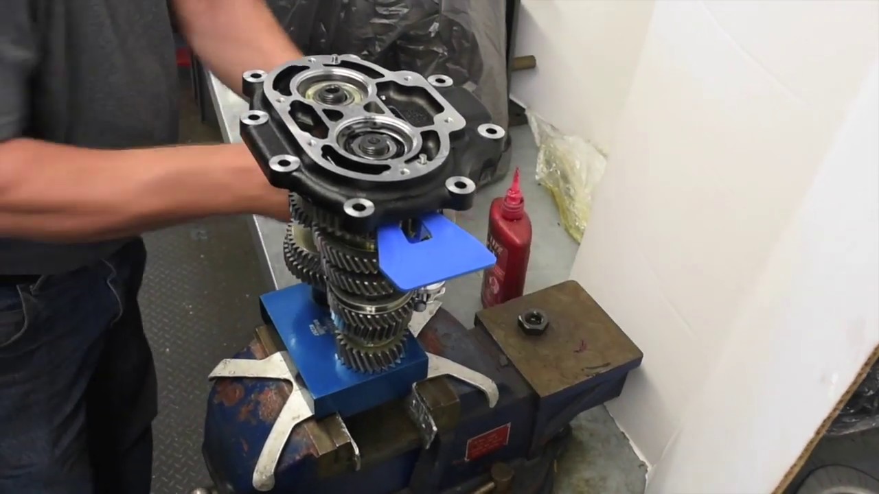 JIMS Countershaft 1st Scissor Gear Alignment Tool - YouTube