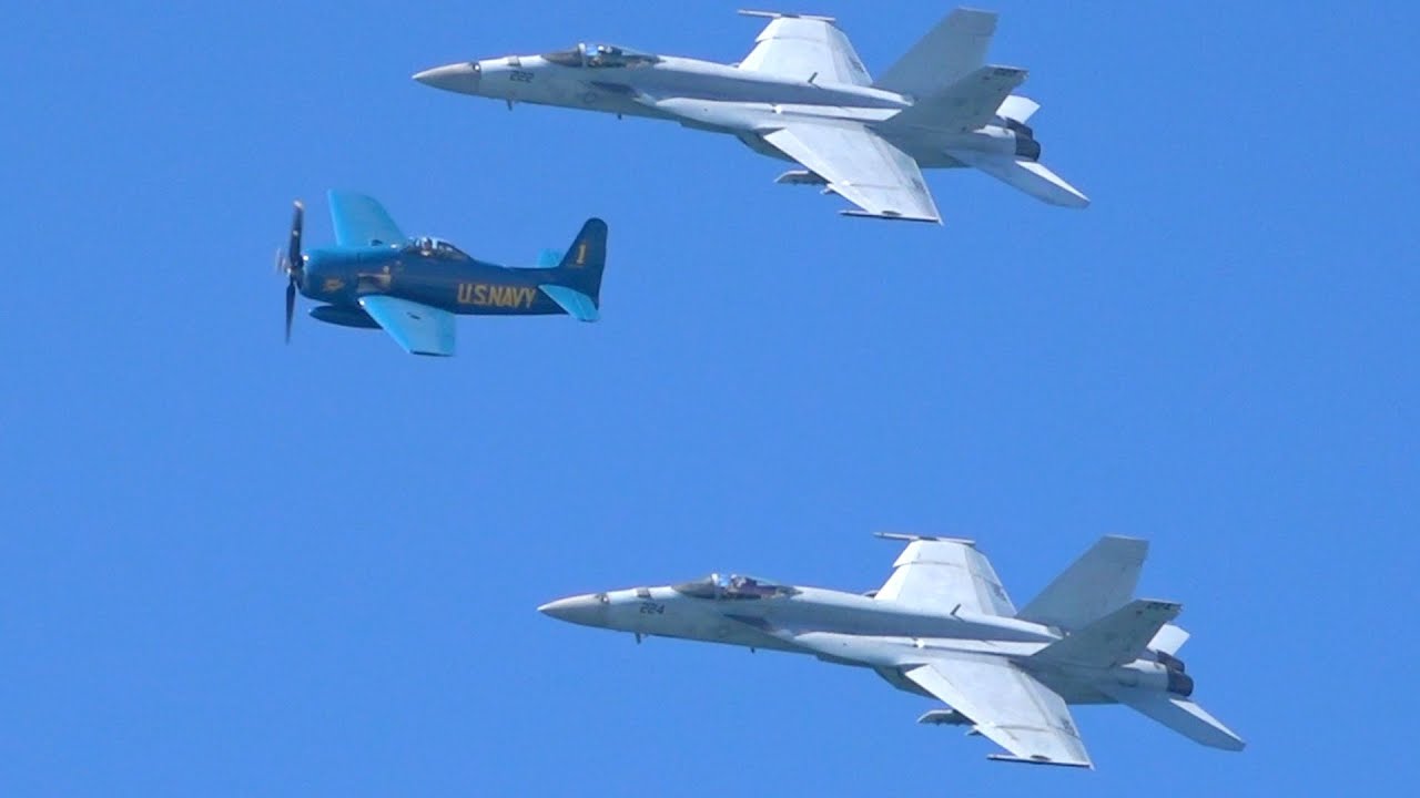 US Navy Legacy Flight - Huntington Beach Air Show 2019 - YouTube