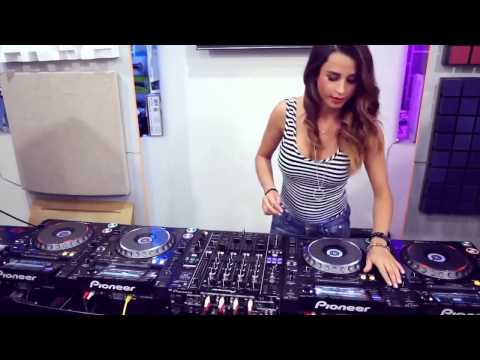 Bu Nasıl Bişey Böyle Böyle Dj ye Can Kurban )