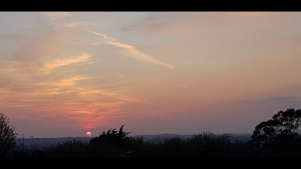 Sunset 9 April '19 - YouTube