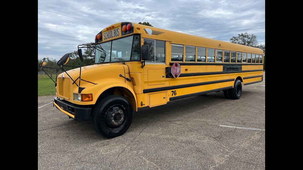 2003 International CE 77 Passenger School Bus VN7405 Lot#384 - YouTube