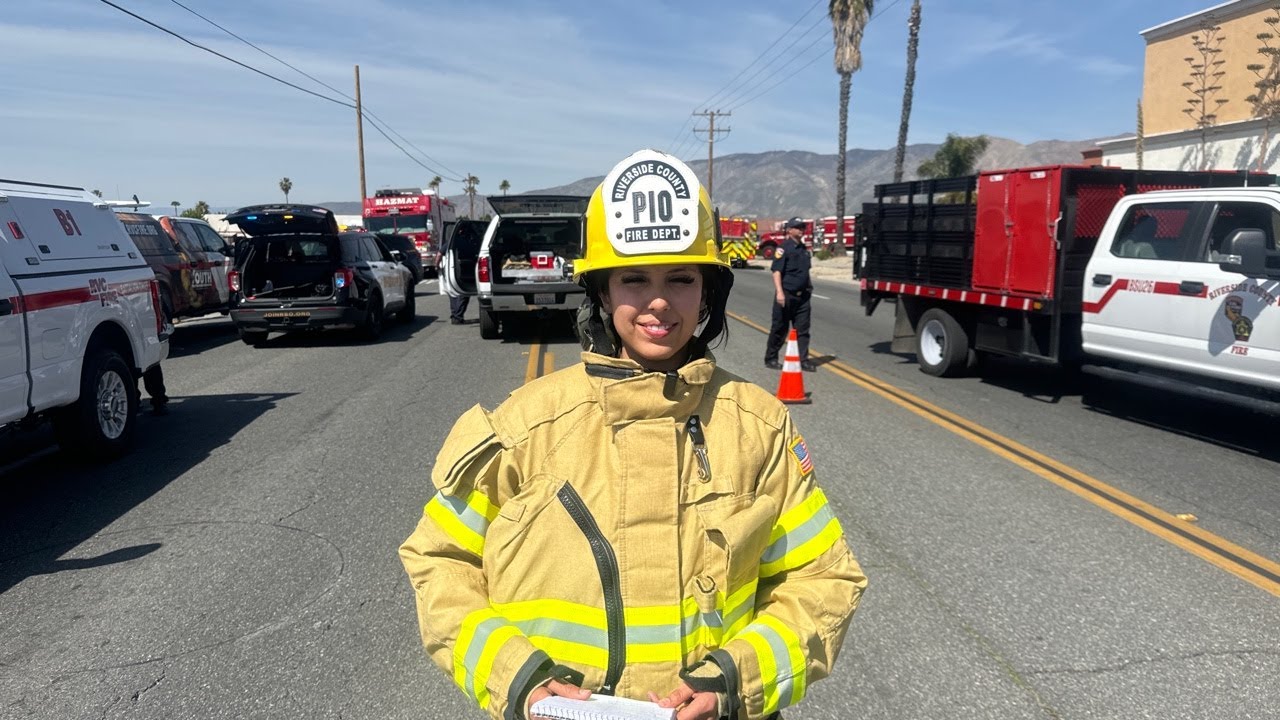 update live with calfire on major gas leak on state and Esplanade the ...