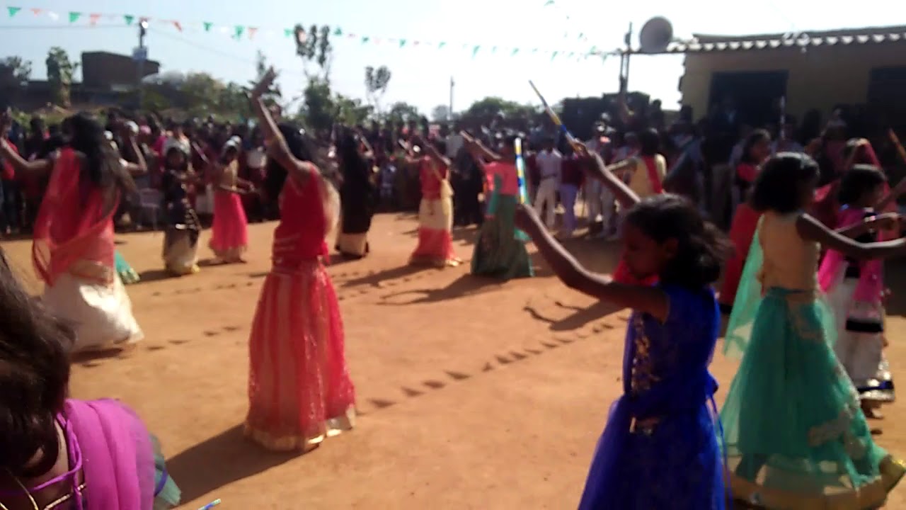 Ghoomar dance - YouTube