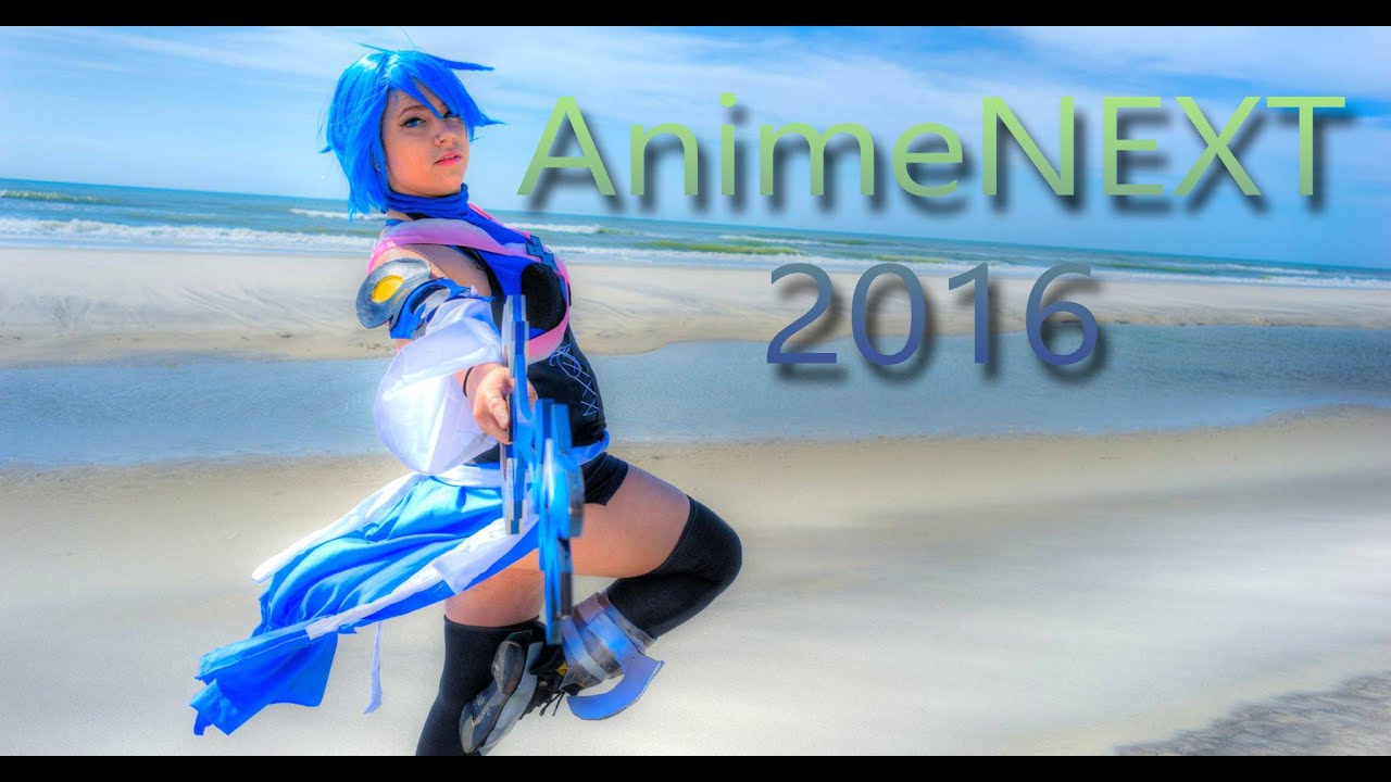 AnimeNEXT 2016 Cosplay - YouTube