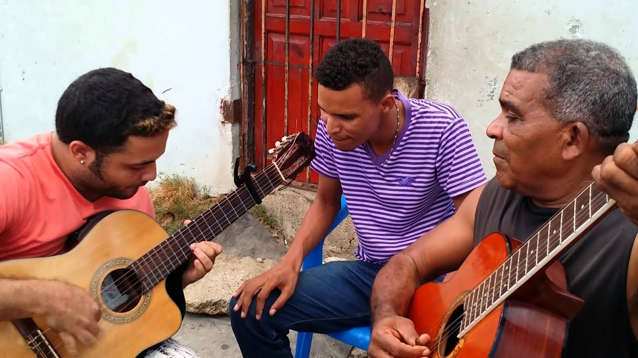 Homenaje a victor éstevez bachata guitarra acústica - YouTube