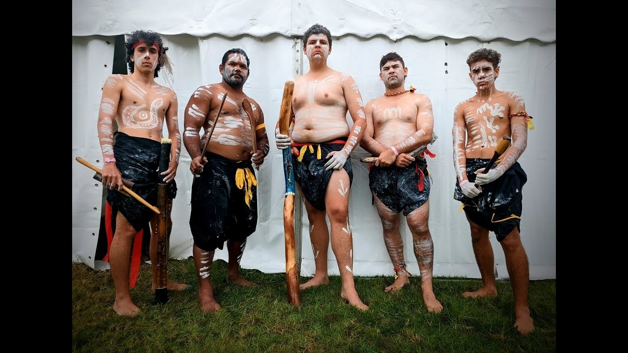 Aboriginal group highlights links with Pacific peoples - YouTube