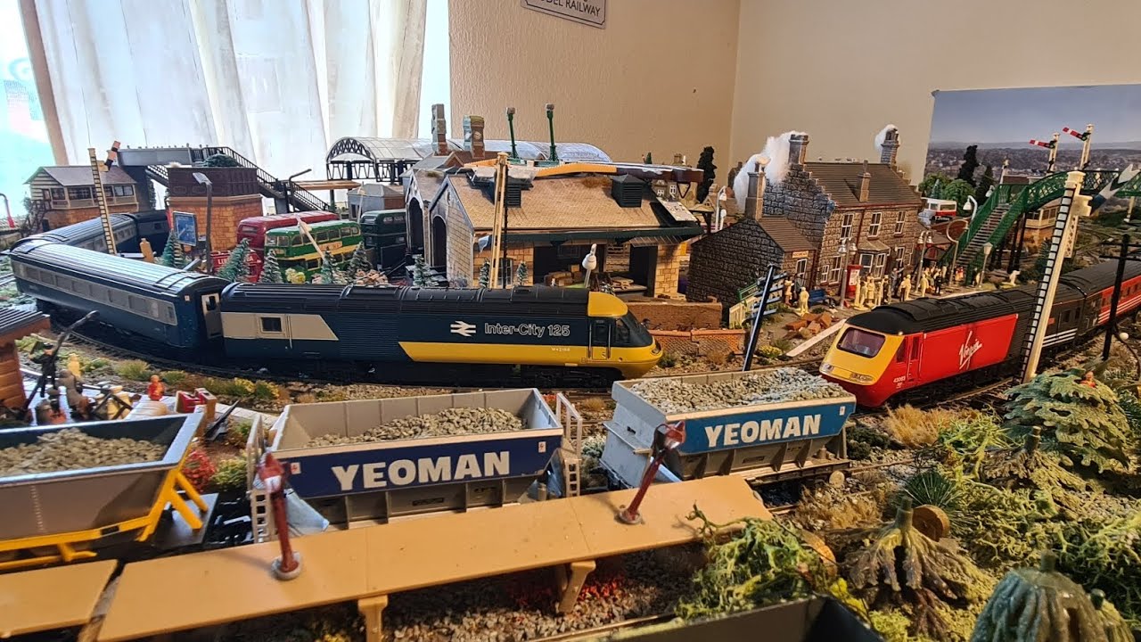 Class 43 HST Train set style run. VIRGIN & BR. Hornby & Lima. - YouTube