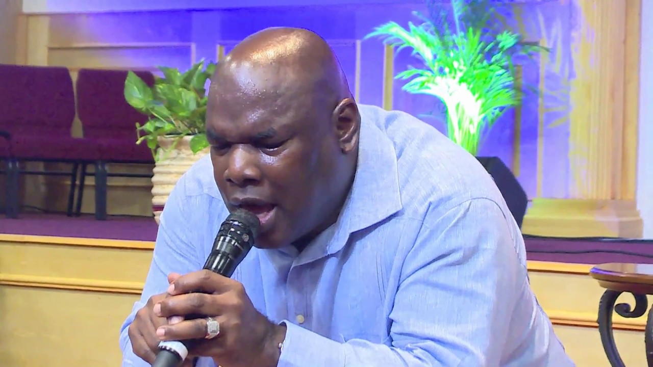 POWERFUL PRAYER FOR VICTORY||APOSTLE EDISON NOTTAGE - YouTube