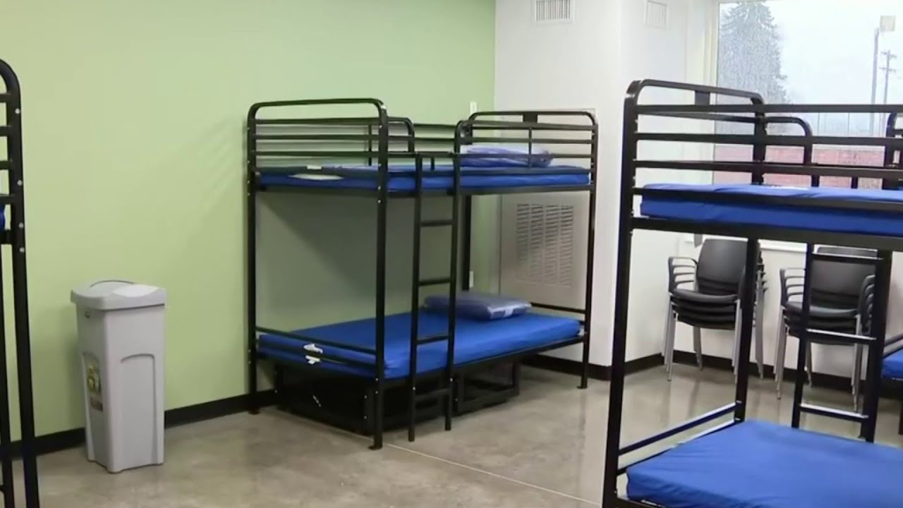 A look inside the Detroit Healthy Housing Center - YouTube